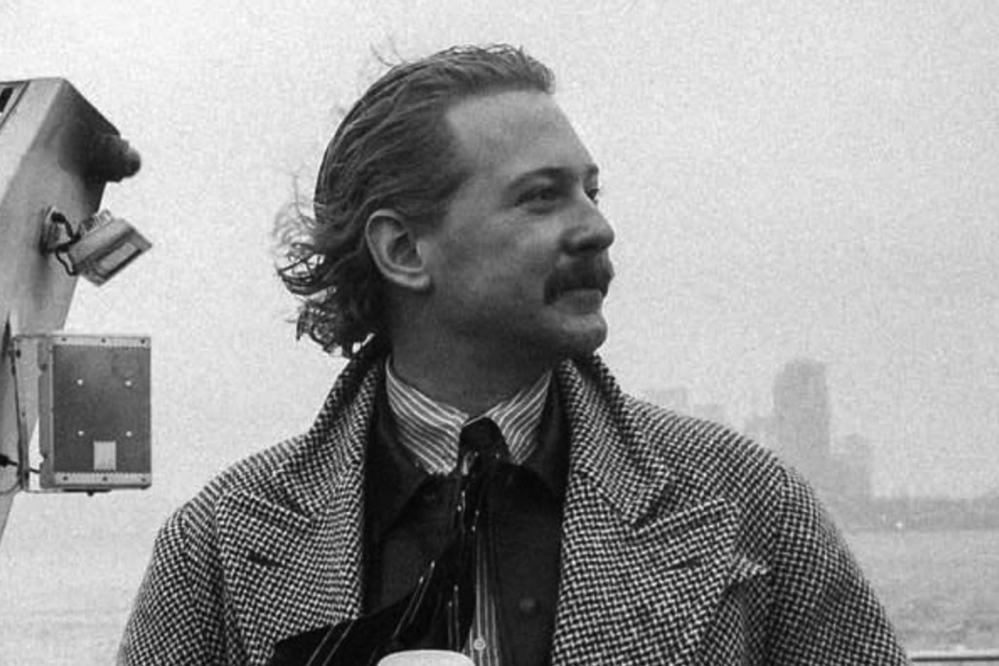 NoMan Friends Gift Guide -- Peter Middleton – No Man Walks Alone