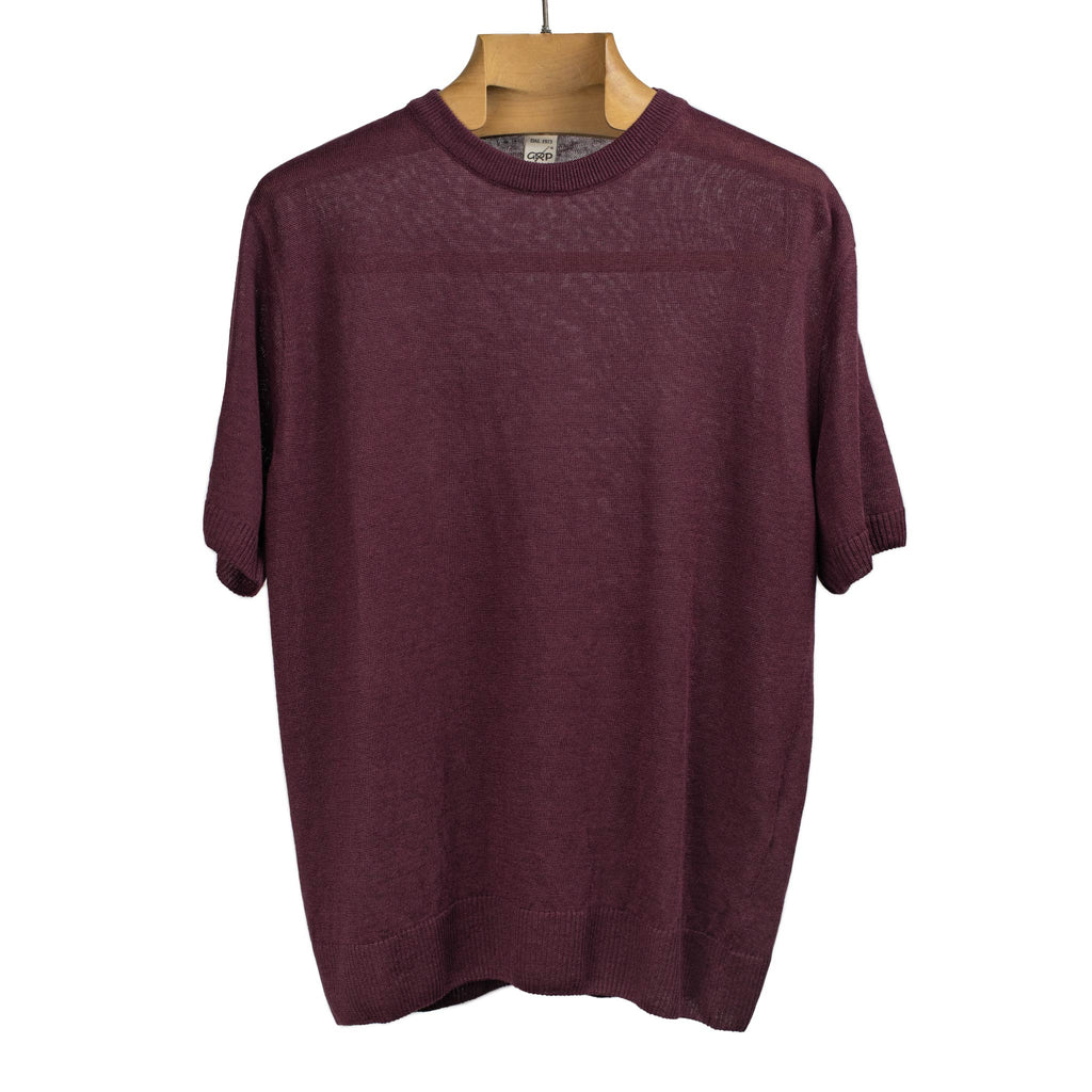 GRP SS25 Exclusive short sleeve crewneck tee in bordeaux linen – No Man ...