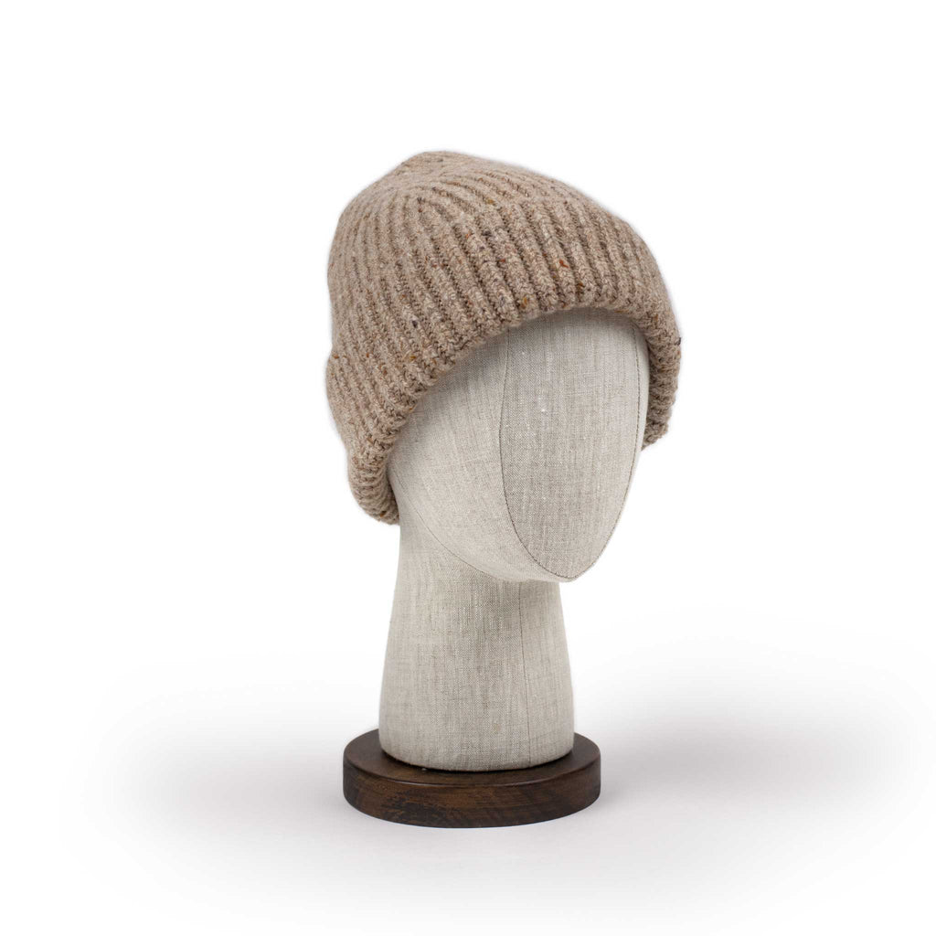 Inis Meain FW25 Antelope beige donegal wool and cashmere ribbed ...