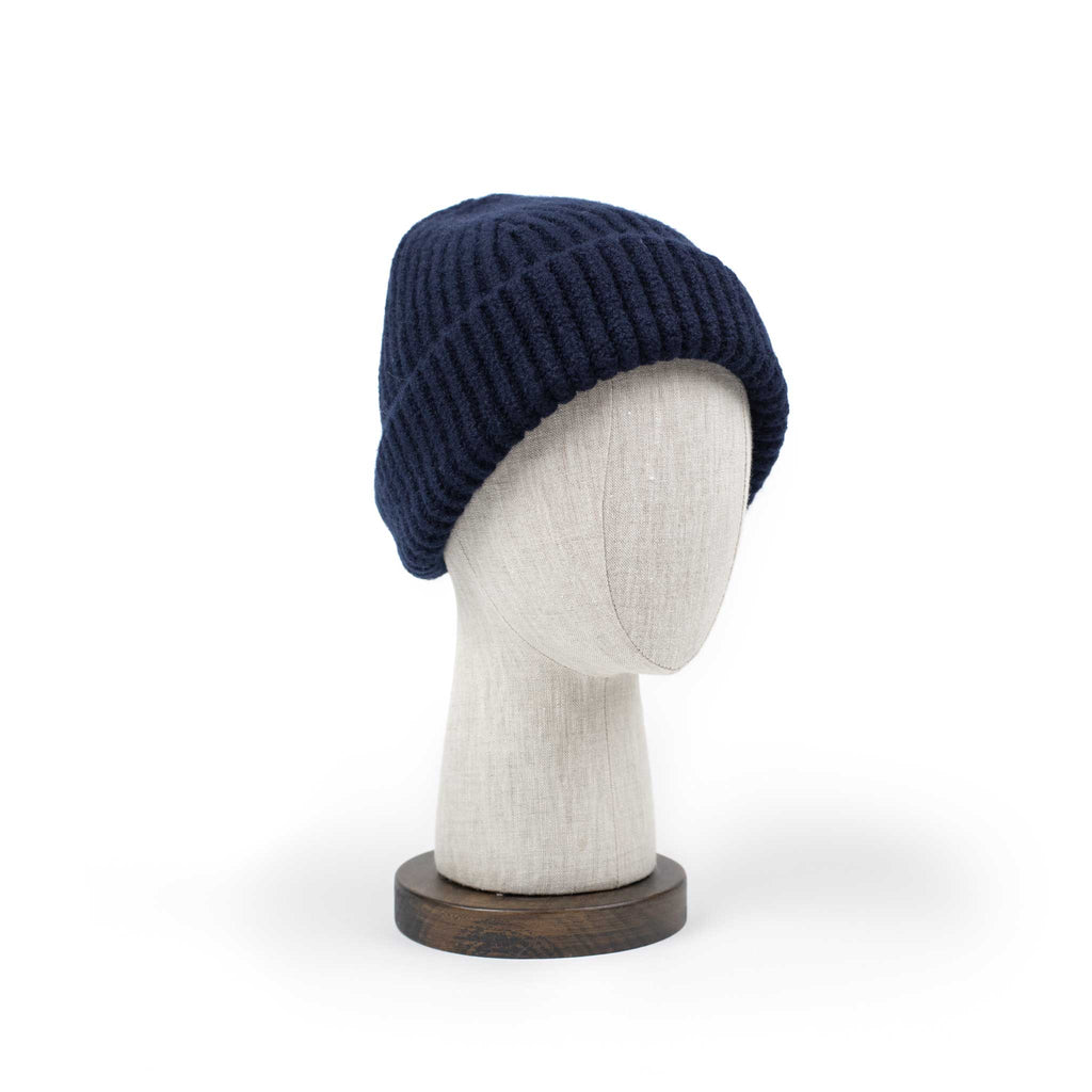 Inis Meain FW25 Marino navy donegal wool and cashmere ribbed fisherman ...