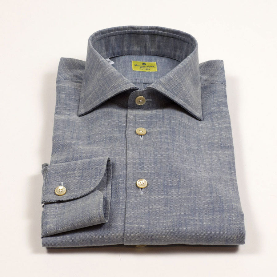 Denim chambray shirt, spread collar – No Man Walks Alone